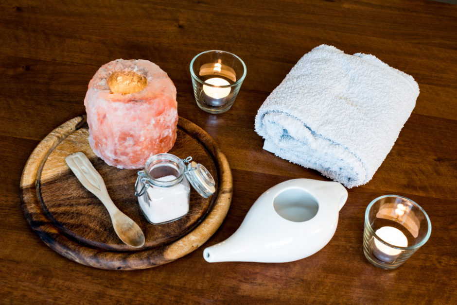 What is a Neti Pot and how do you use it? - Ayurveda for Beginners